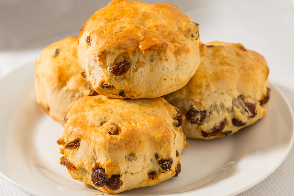 Saturday treat: Fruit scones