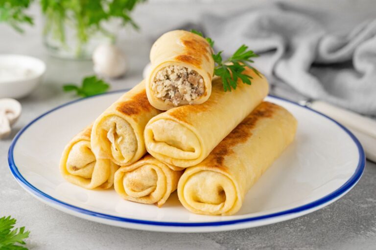 Recipe of the day: Savoury pancake rolls with chicken