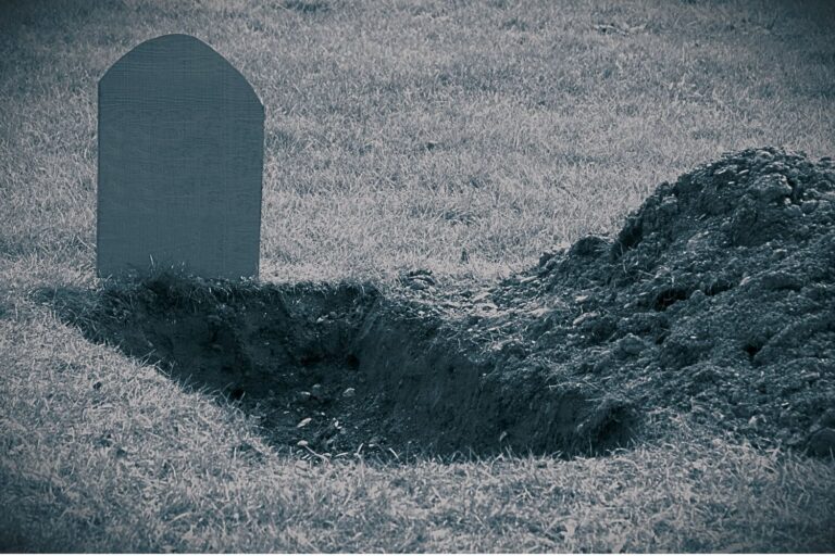 Watch out for the living when visiting Joburg cemeteries, says City ...