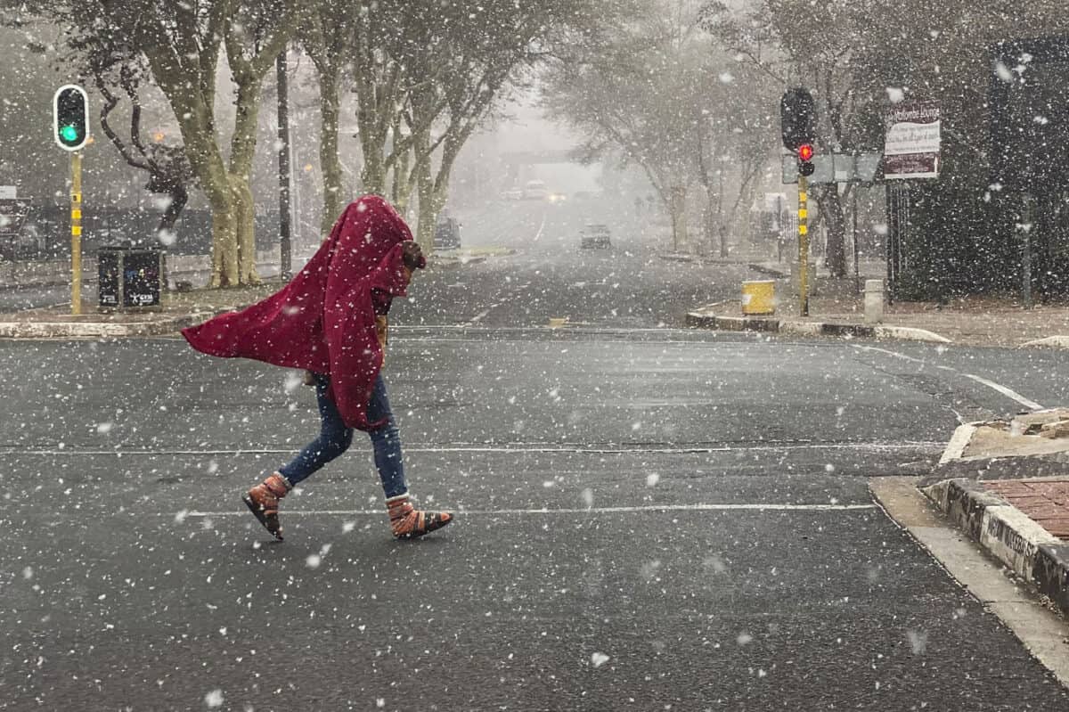 PICTURES: Rare snow turns Joburg into winter wonderland | The Citizen