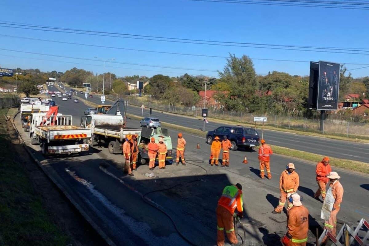 Major road repairs underway at one of JHB's busiest intersections