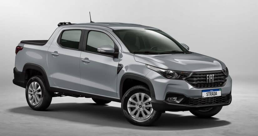 Forbidden half-ton dream: Facelift Fiat Strada revealed in Brazil