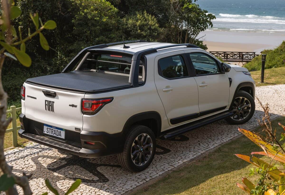 Forbidden half-ton dream: Facelift Fiat Strada revealed in Brazil