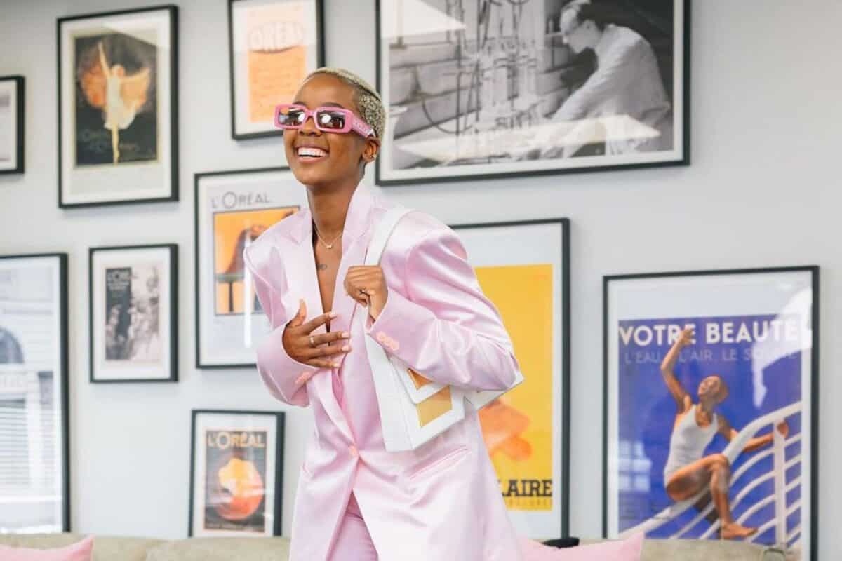 WATCH: Thuso Mbedu gives actress Lorraine Moropa her flowers, literally ...