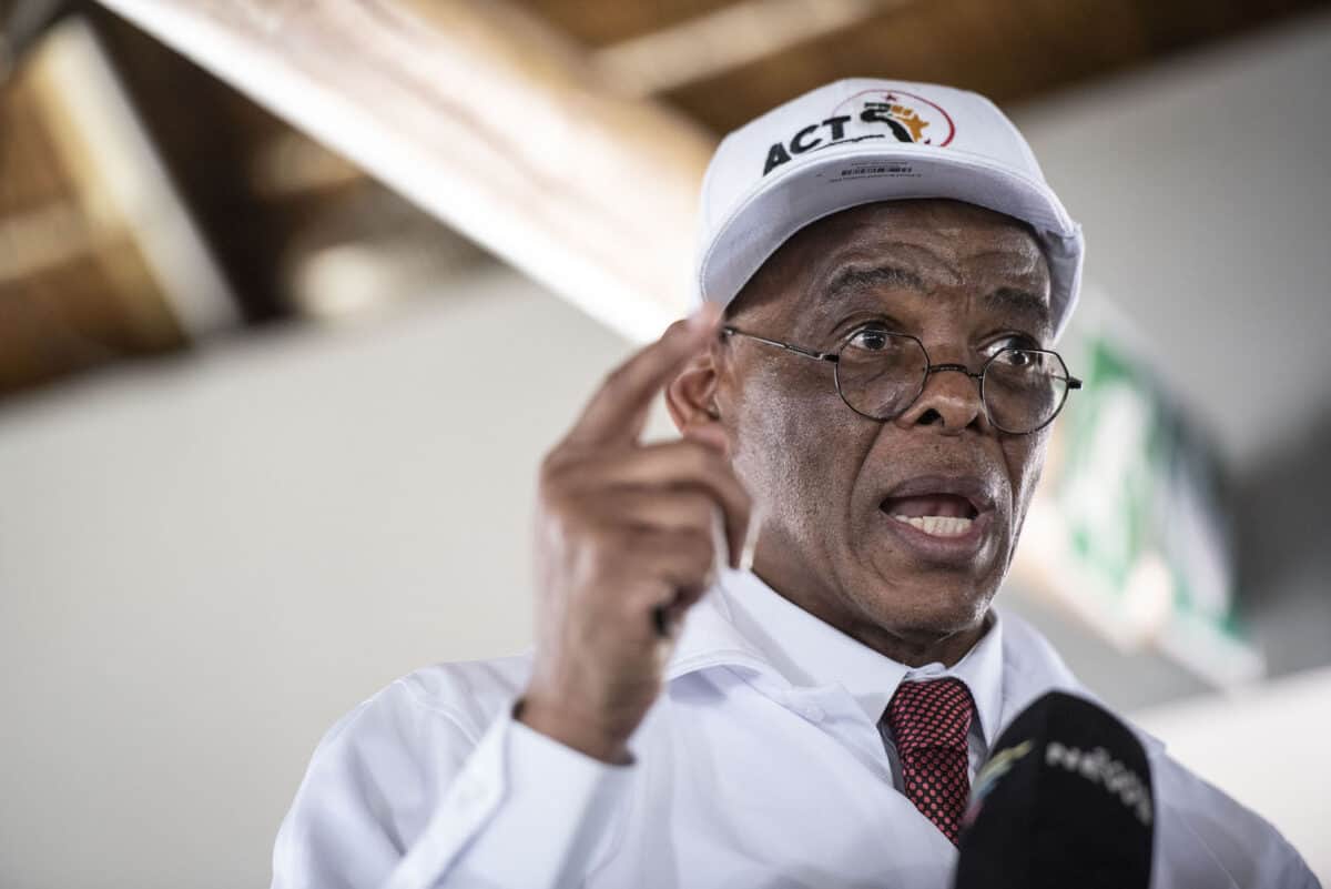 Magashule's political party a 'last throw of the dice' – analyst