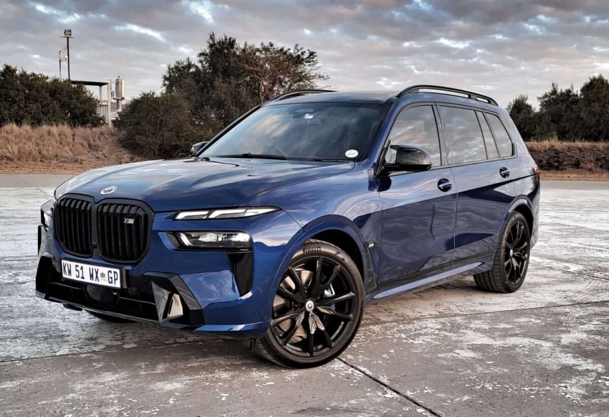 WATCH: BMW X7 pulls no punches in fight against Merc heavies | The Citizen