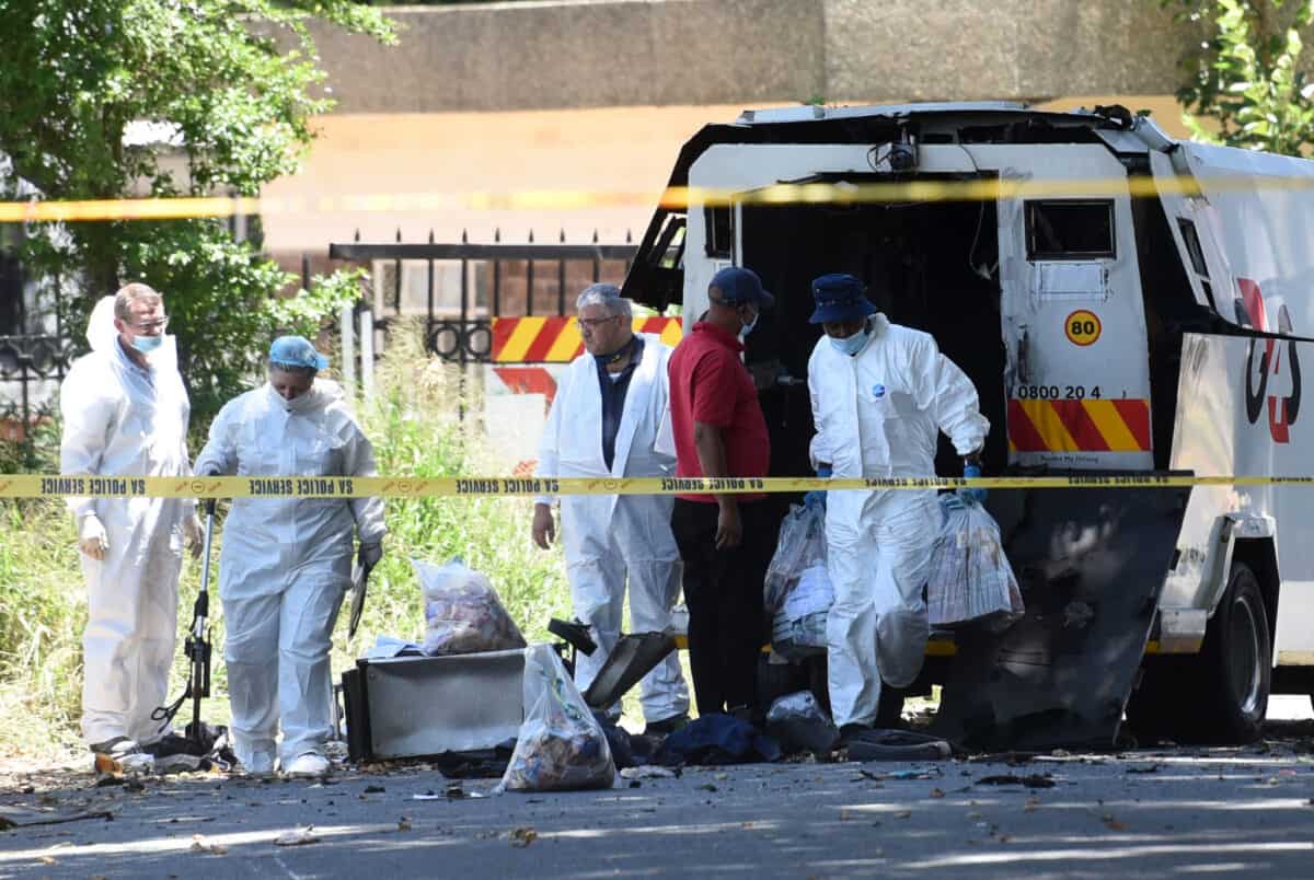 South Africans warned against picking up money amid wave of CIT heists