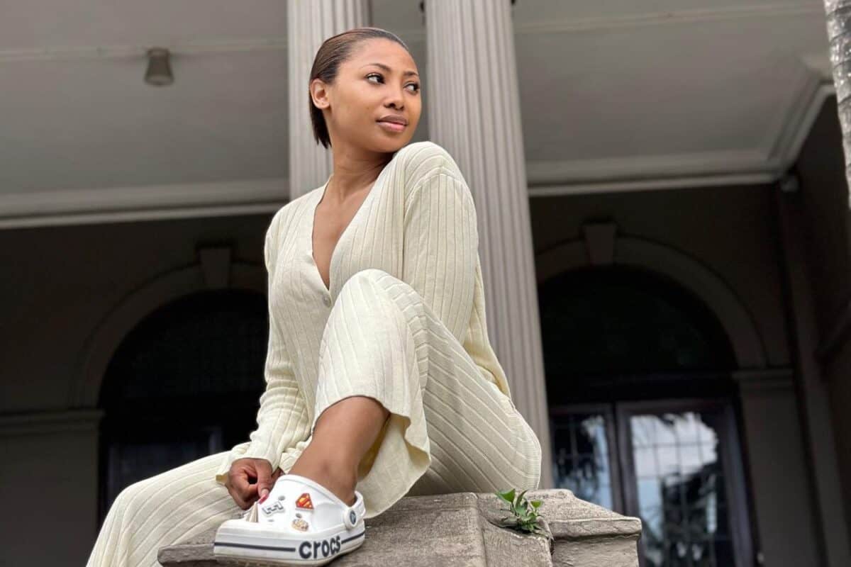 'Don't bash it till you try it': Enhle Mbali now a crocs lover