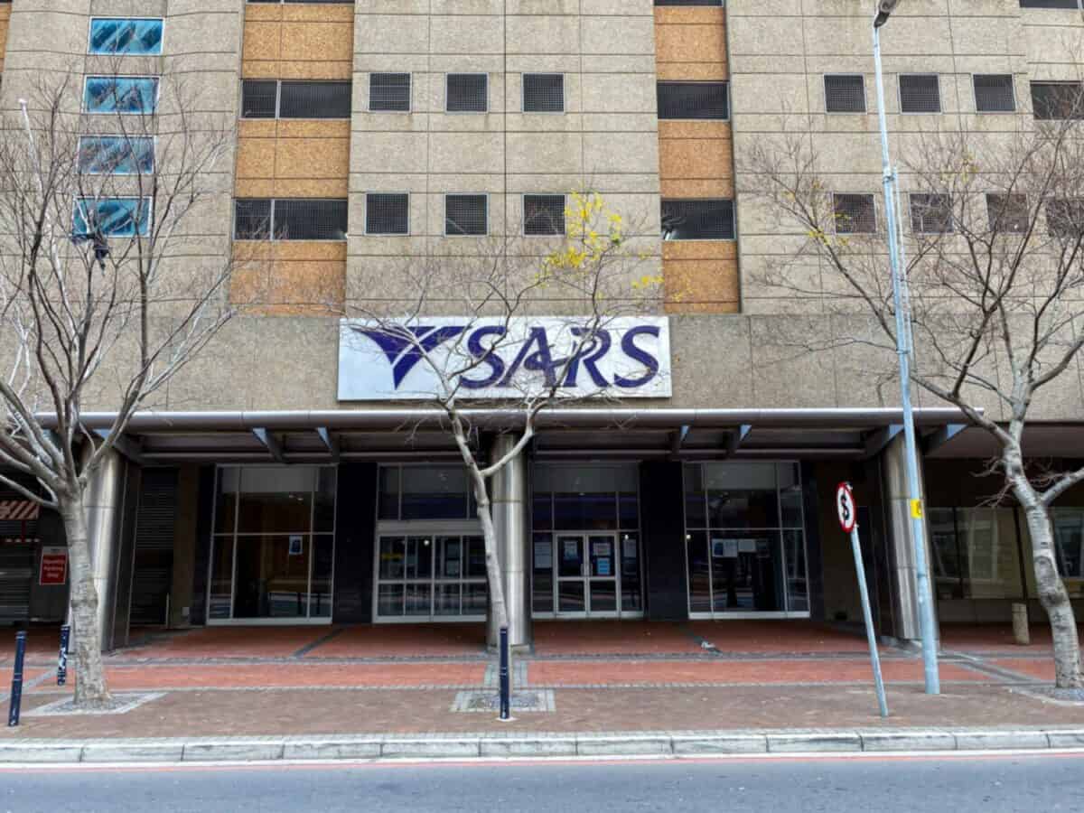 Got a threatening text from Sars? Here's what to do