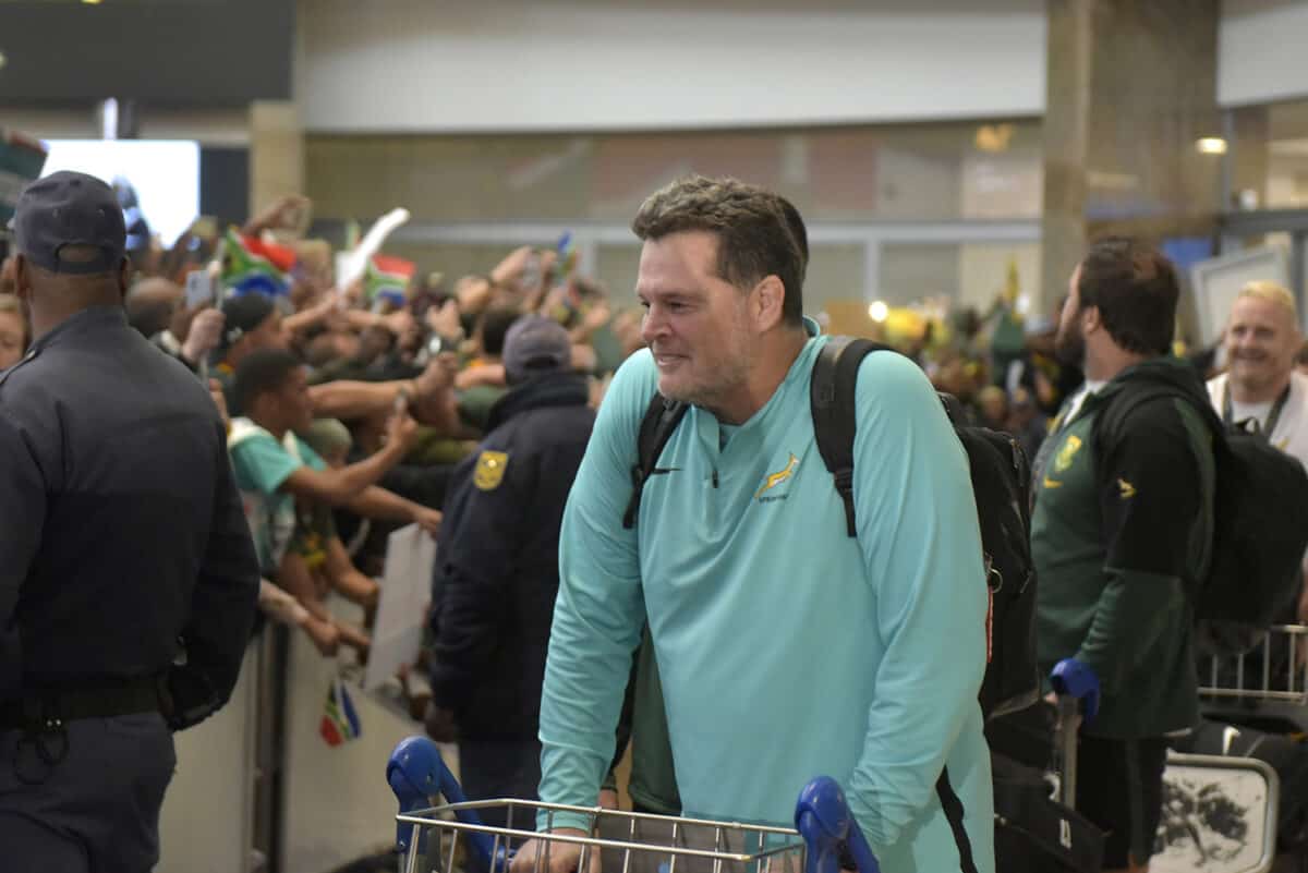 In pictures: The victorious Springboks arrive back in SA to a rousing ...