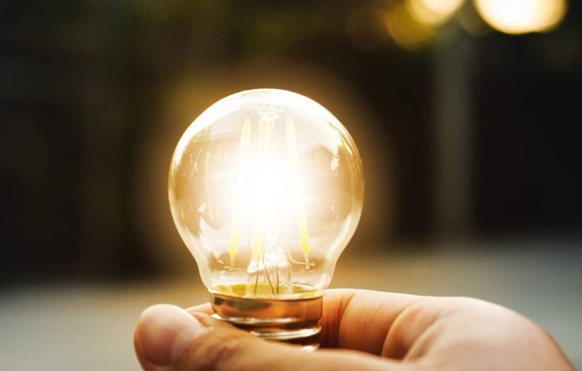 'Dankie, Siyabonga!' Eskom keeps the lights on for another day | The ...