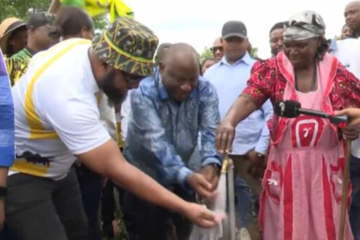 Opening one single tap in 30 years, Ramaphosa blasted in Jozini