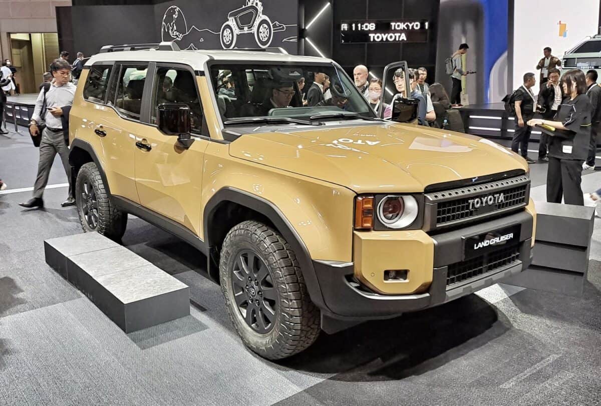 WATCH: New Toyota Land Cruiser Prado breaks cover in Tokyo