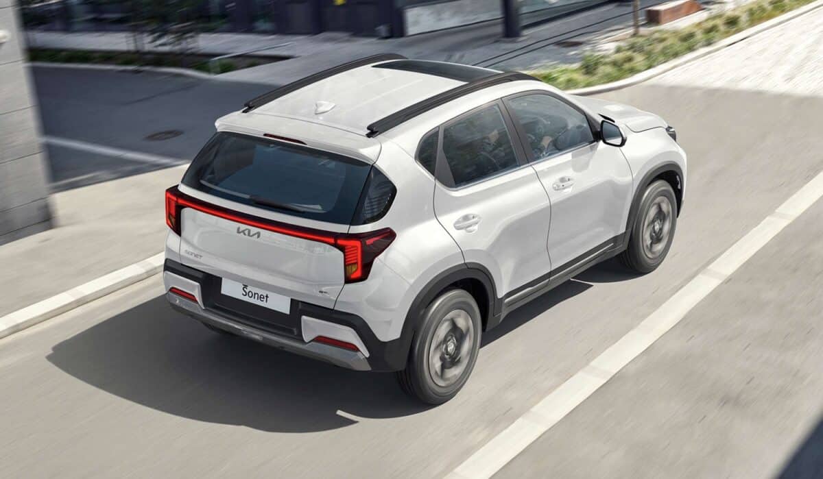 Updated chapter written as Kia debuts feistier, revised Sonet