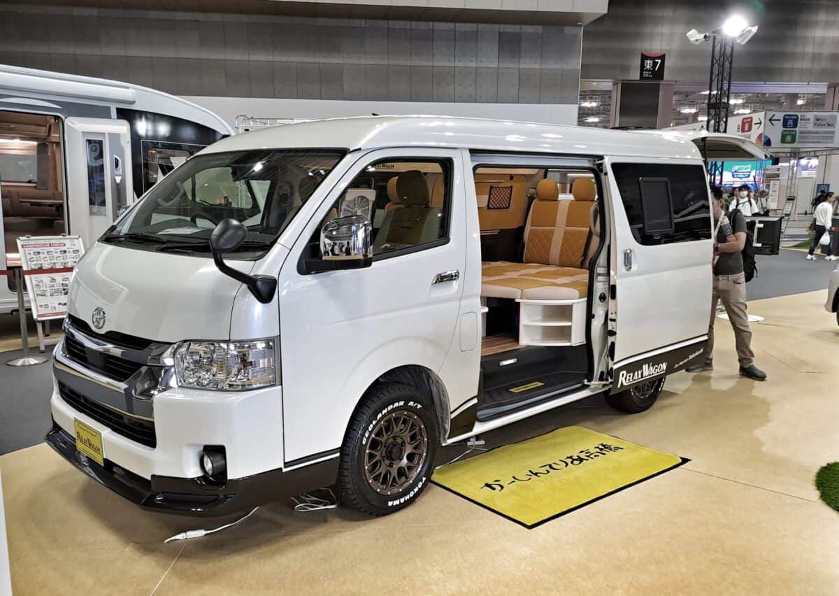 IN PICTURES: How to pimp a Toyota HiAce into a camper van | The Citizen
