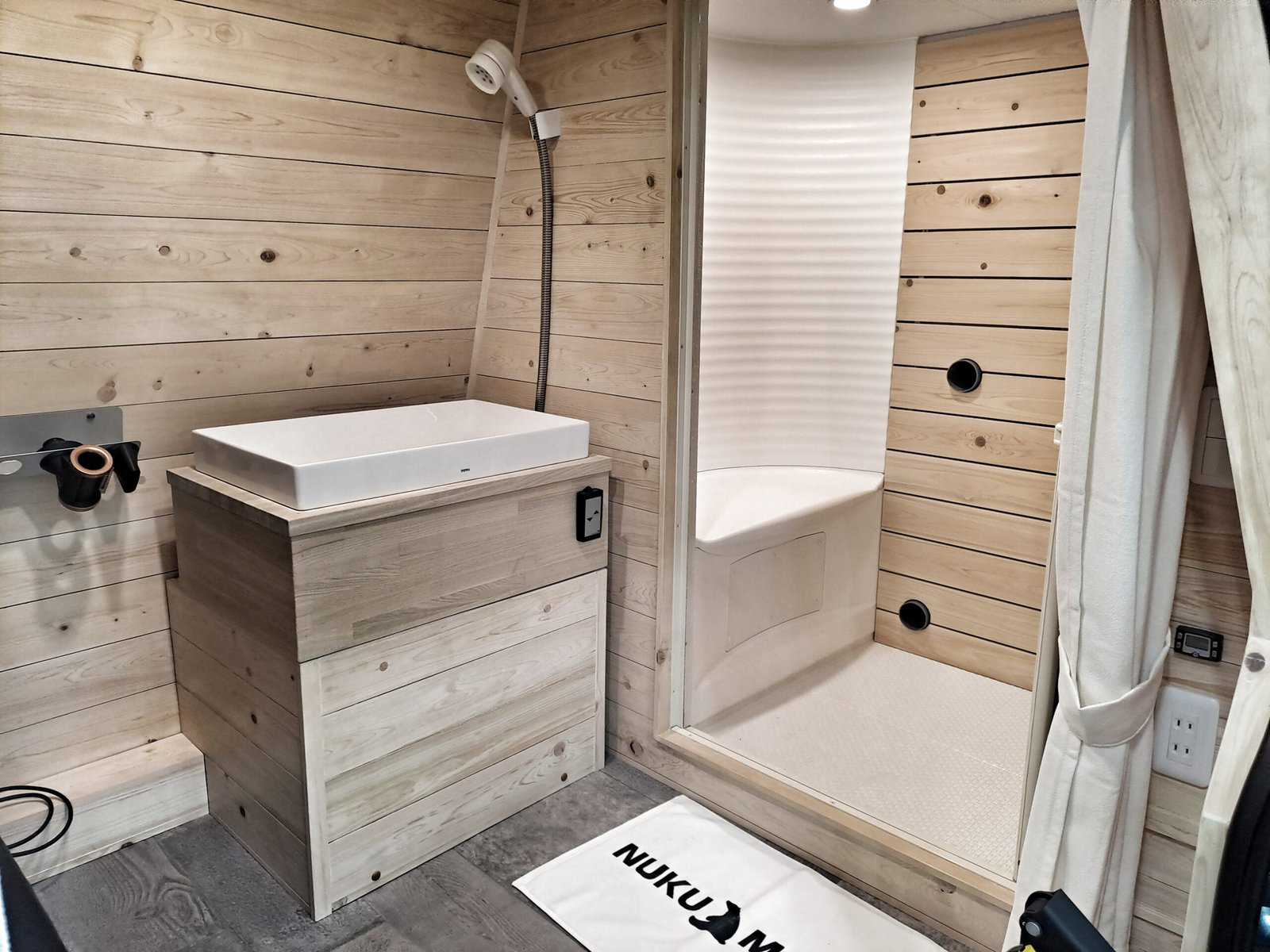 IN PICTURES: How to pimp a Toyota HiAce into a camper van | The Citizen