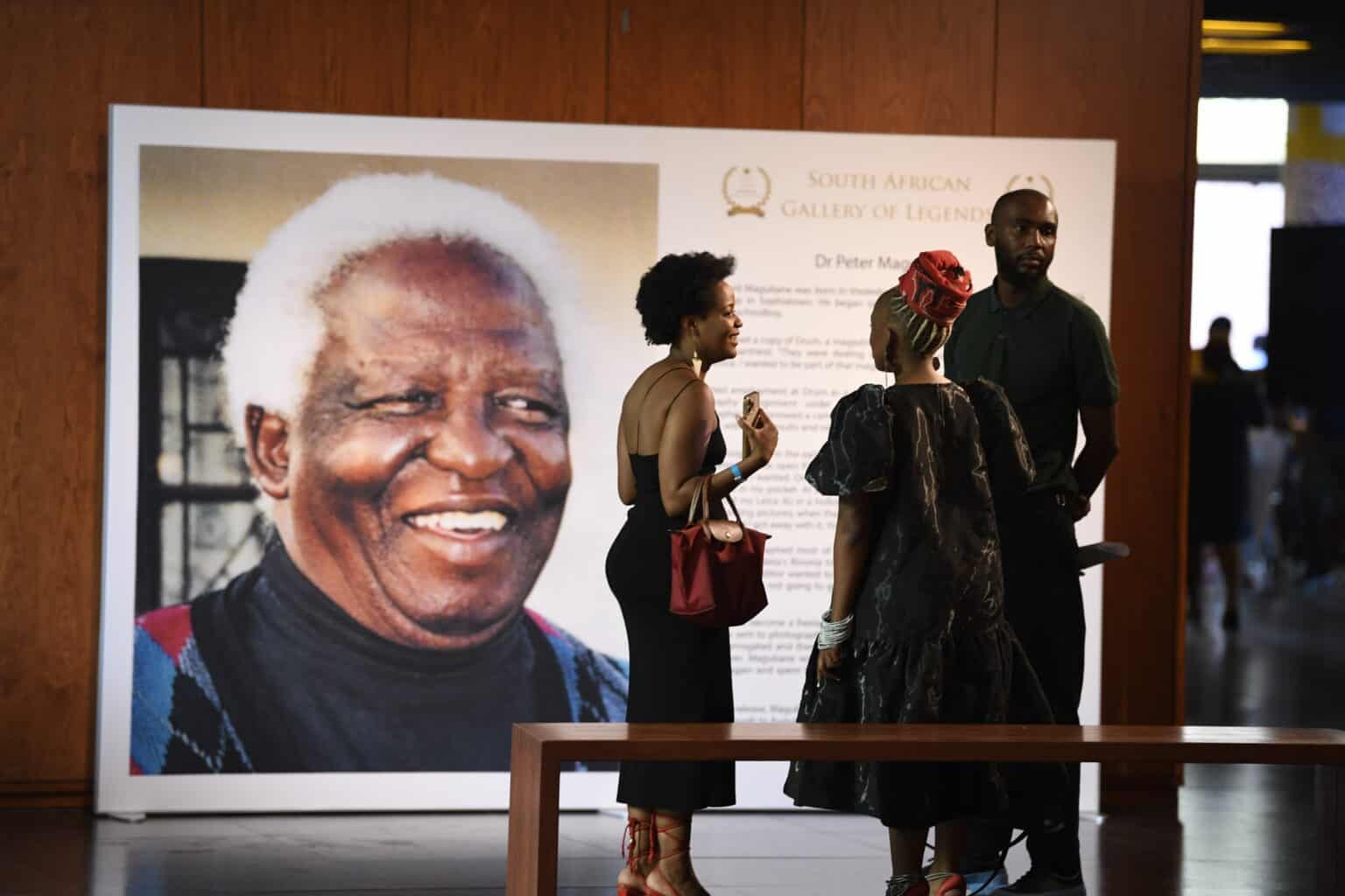 'Peter Magubane would not put his camera down despite attempts to break ...