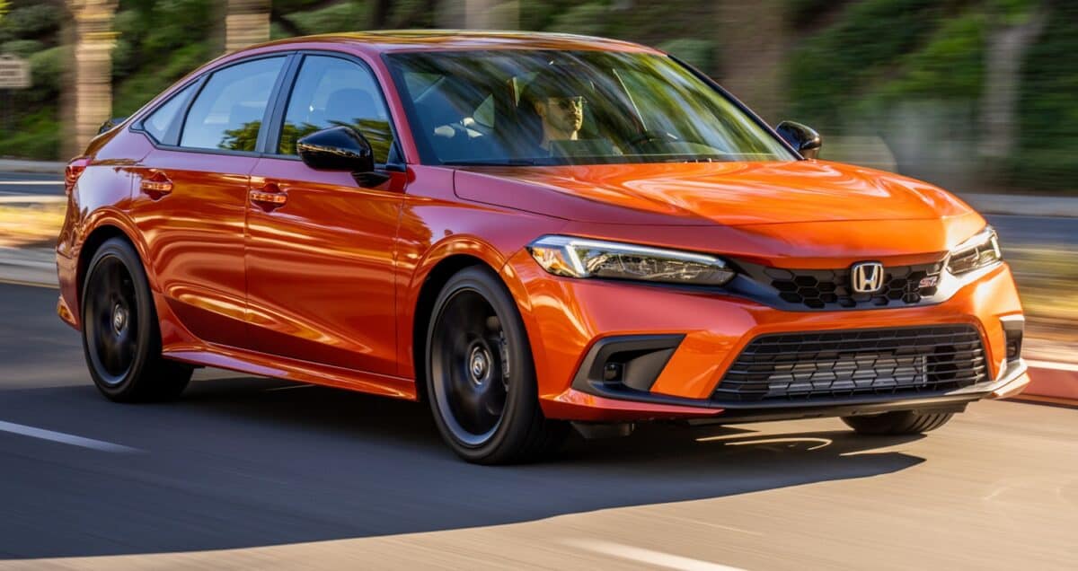 Freshened-up Honda Civic debuting soon as clear teaser emerges