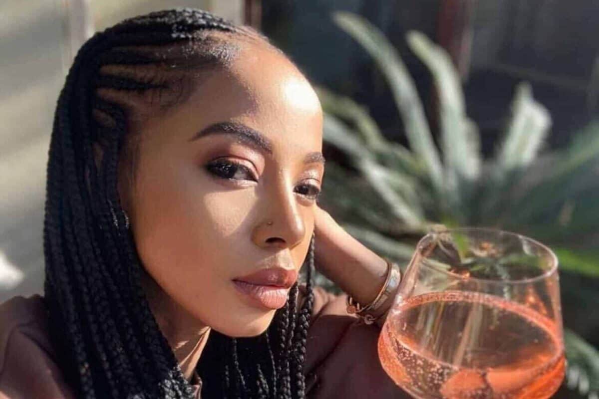 'MaKhumalo will still win this battle' - Kelly Khumalo responds to fan