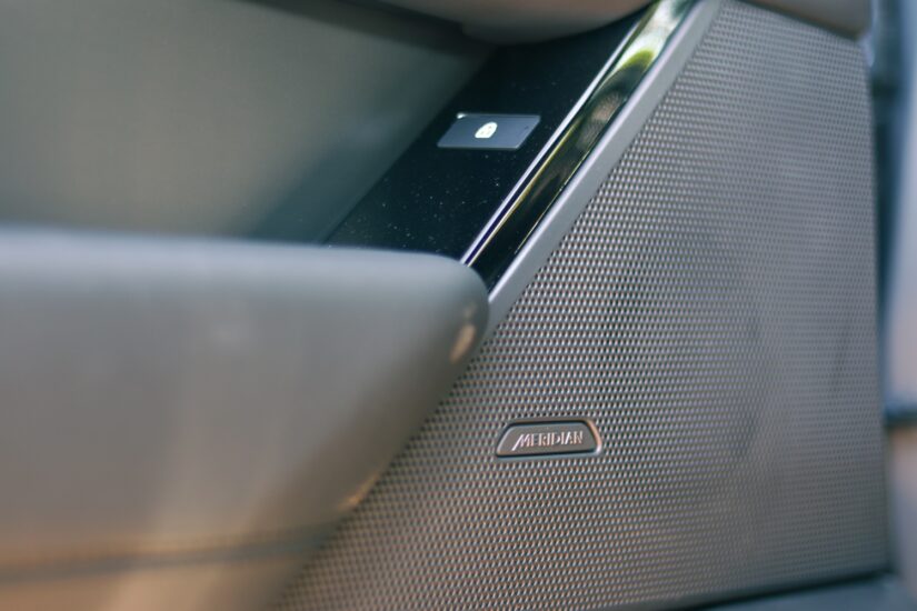 Mid-life facelift drives Range Rover Velar's appeal higher than ever