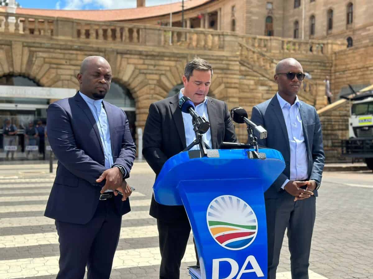 DA targets more alleged corrupt officials after exposing Mashatile | The Citizen