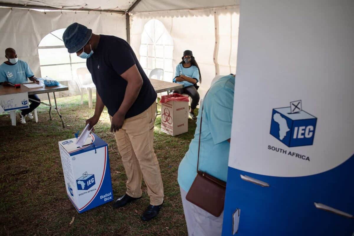 Voter registration to close at midnight as Ramaphosa proclaims election ...