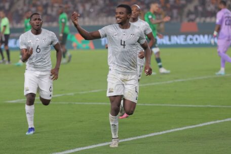 Mokoena will only consider offer from a team in the big leagues,