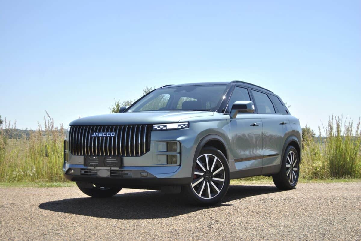 Jaecoo's new junior J5 emerges in fresh teasers without disguise