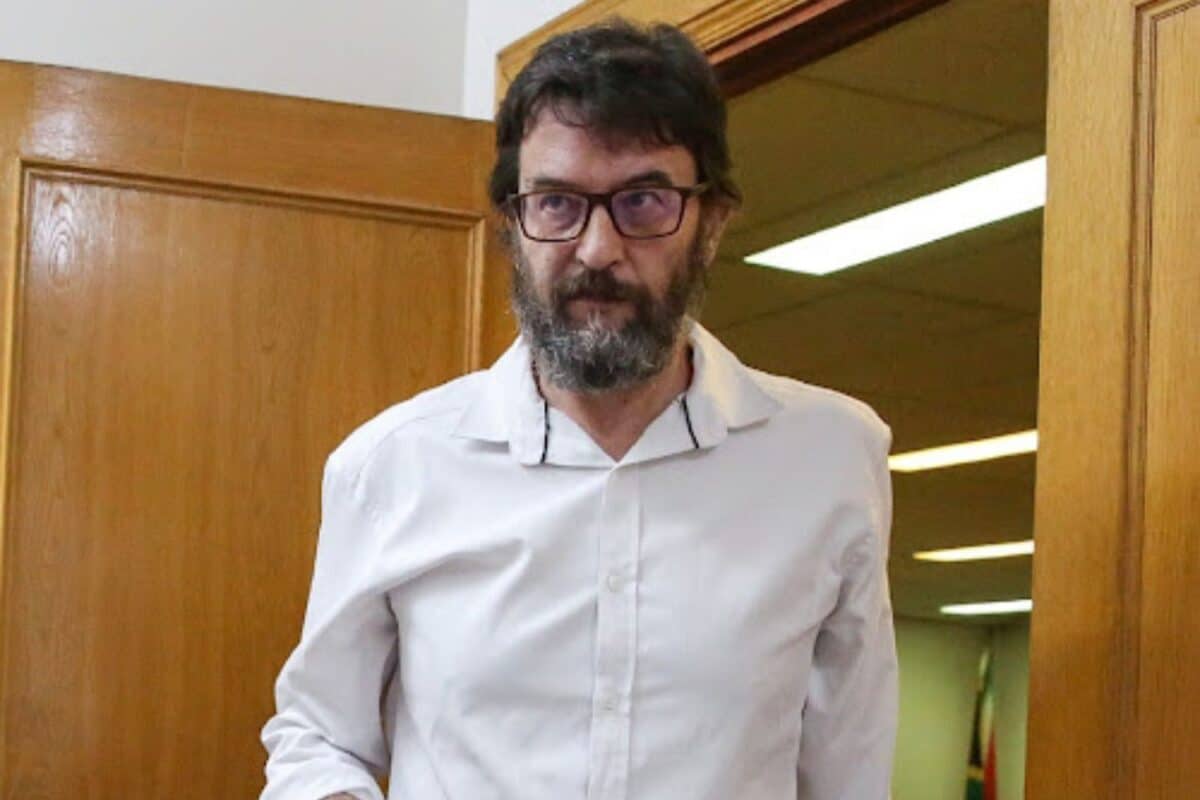 CA who stole millions from brothers gets 22 years in jail