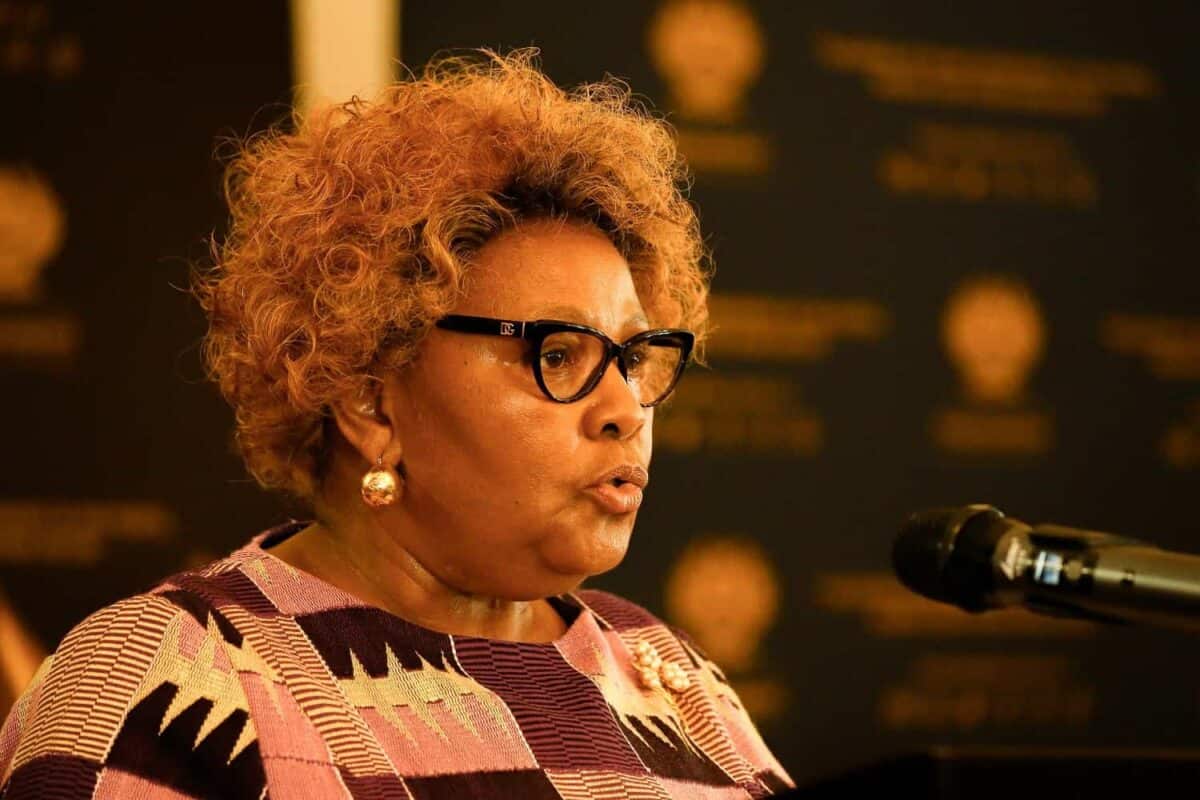 Speaker is knee-deep in poop | The Citizen