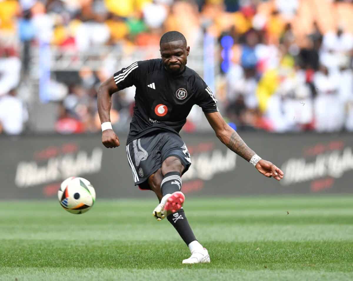 Riveiro sings returning Pirate Mabasa's praises