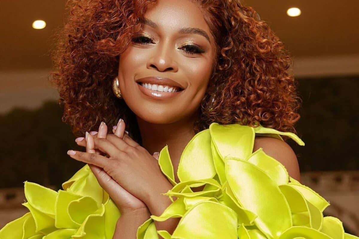 Nomzamo Mbatha scoops up 2024 FORBES WOMAN AFRICA Entertainer Award ...