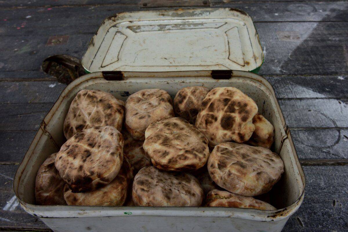 Recipe of the day: Roosterkoek with Boerewors and Boerewors relish