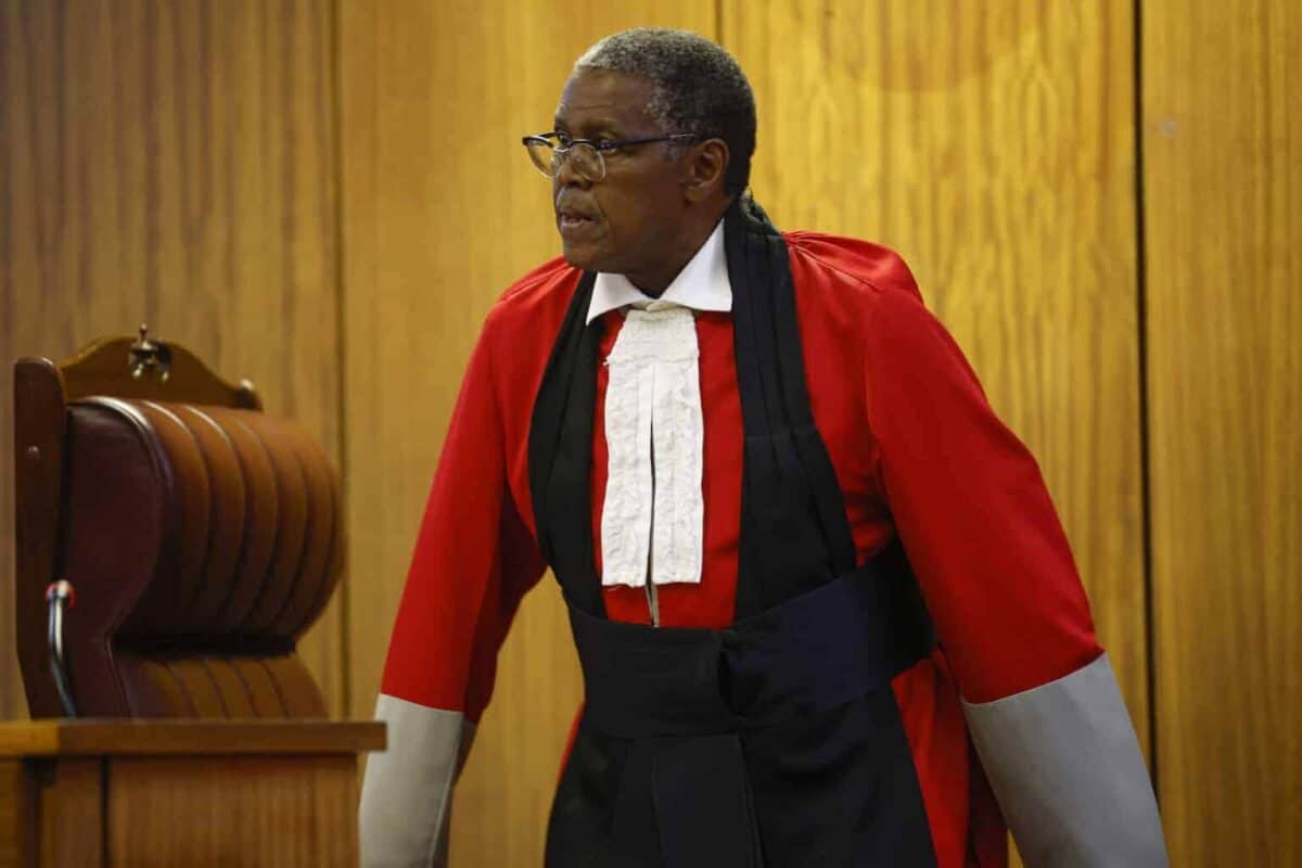 Senzo Meyiwa trial: Defence lawyer feels threatened after men try to ... Senzo Meyiwa trial: Defence lawyer feels threatened after men try to ...
