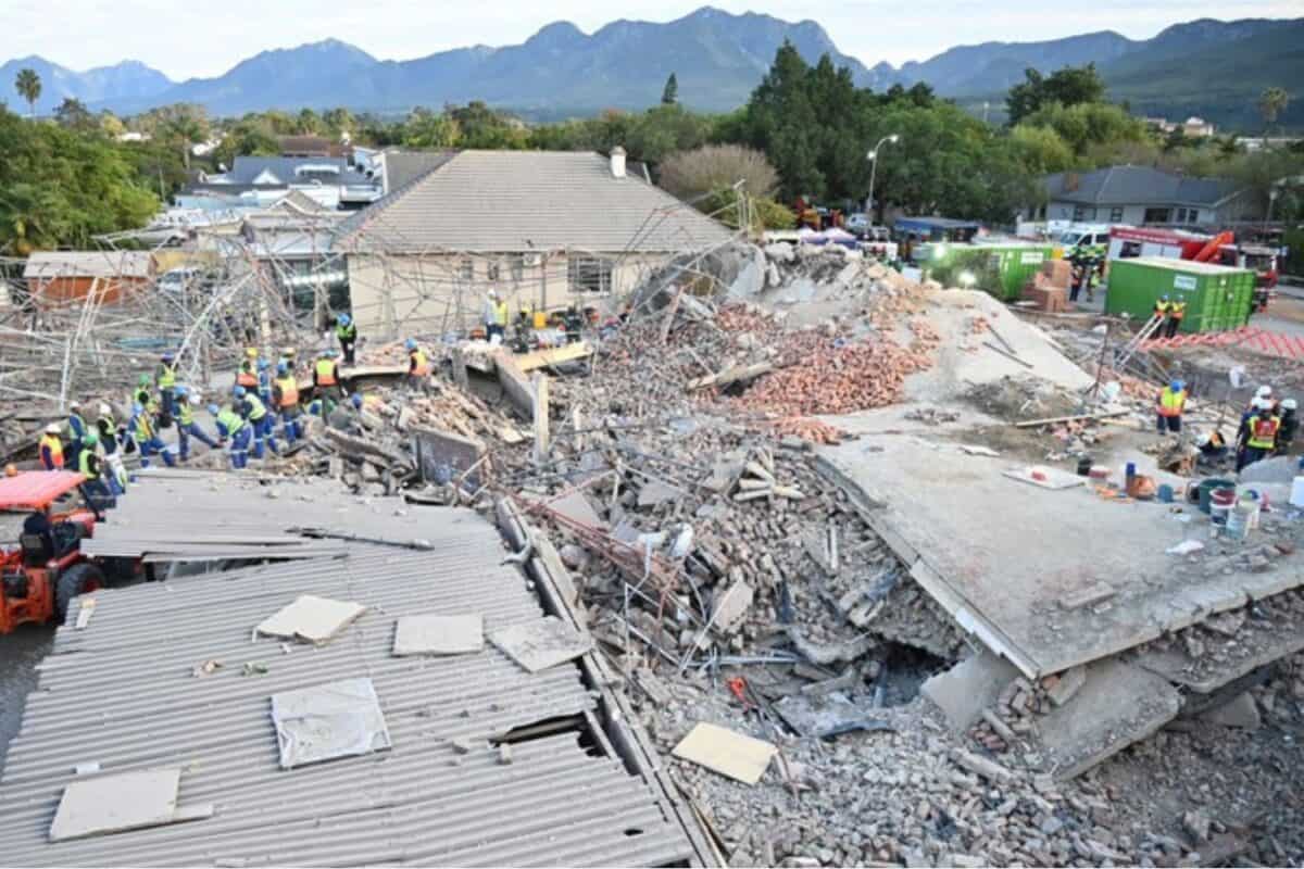 George building collapse: Death toll rises