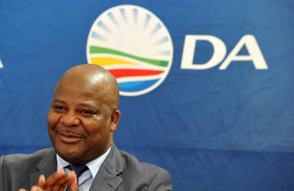 Former DA leader Nqaba Bhanga rejoins ANC