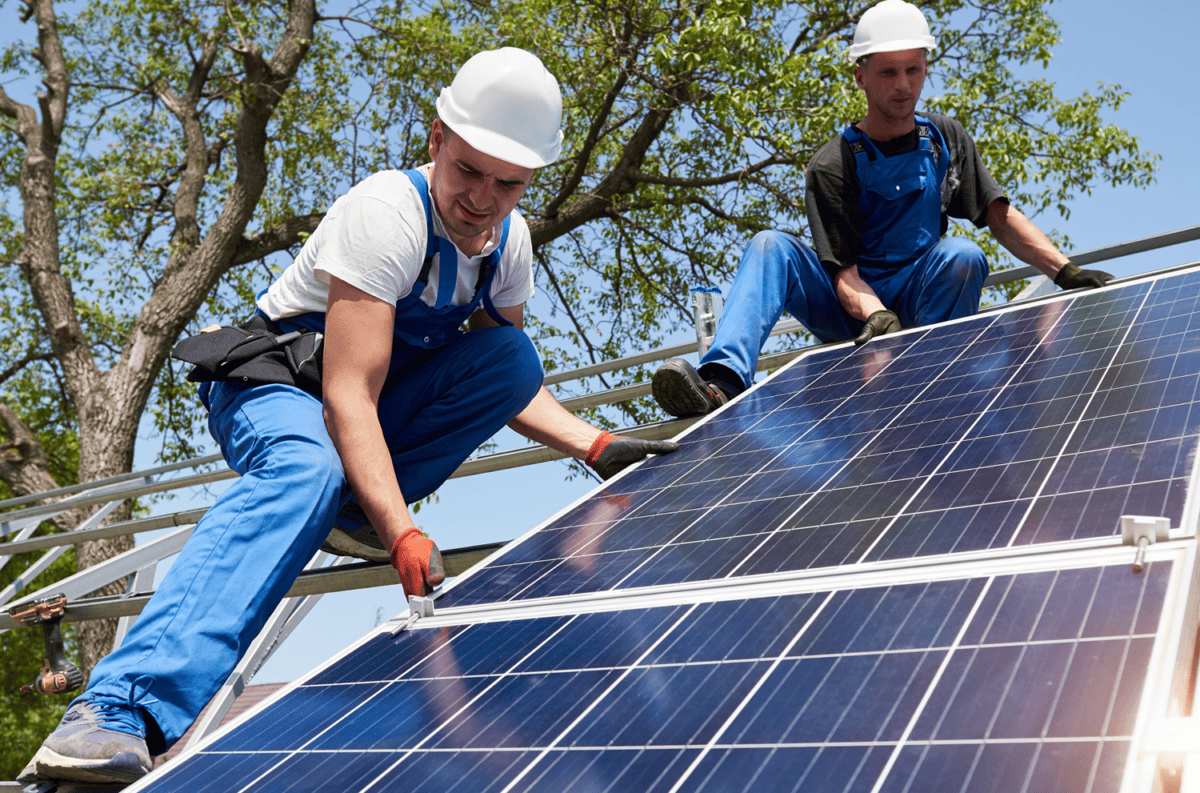 SA’s Solar Power Surge Raises Safety Concerns: Seven tips for rooftop ...