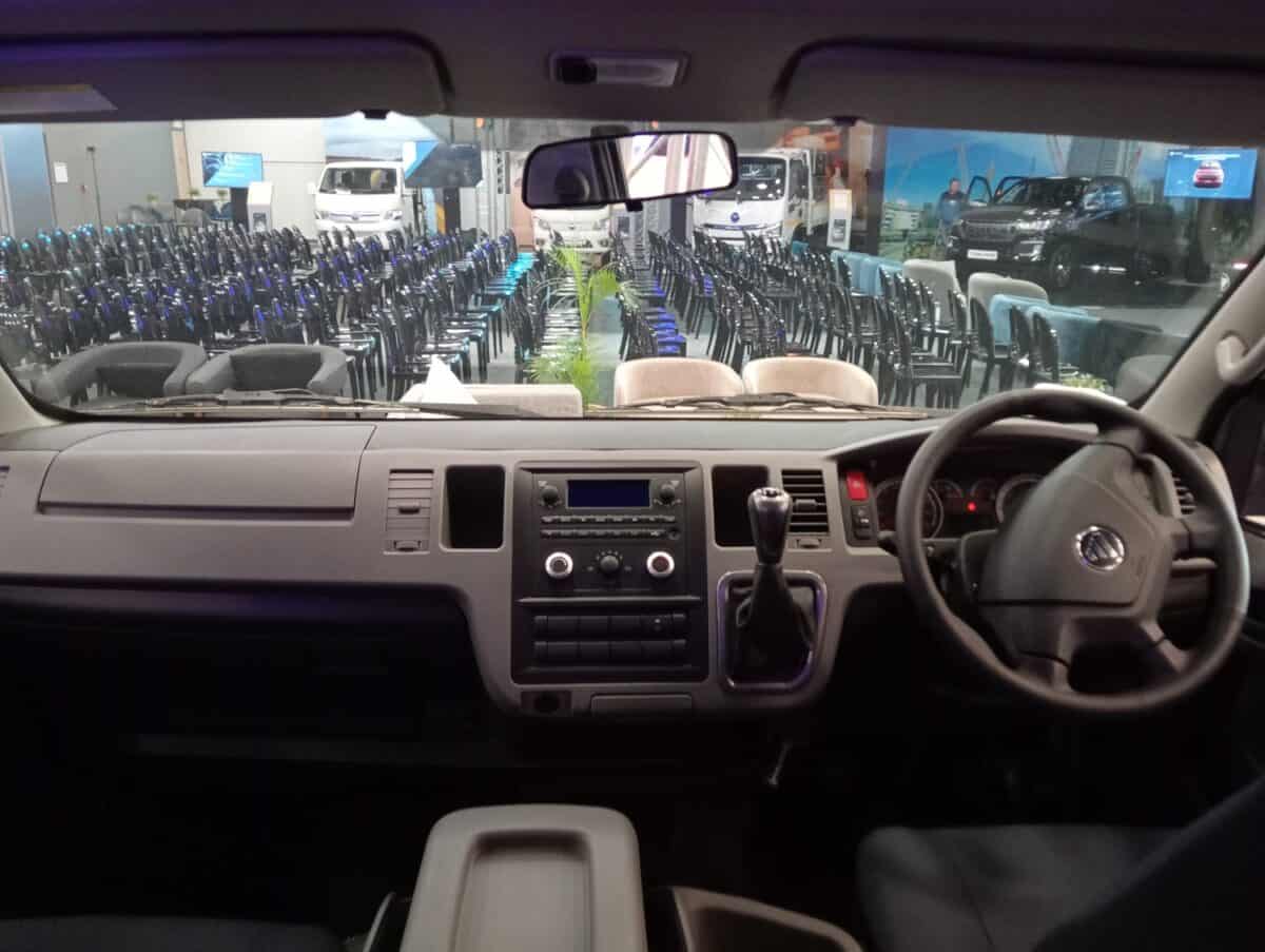 Foton sets sights on HiAce with Asambe taxi and View minibus