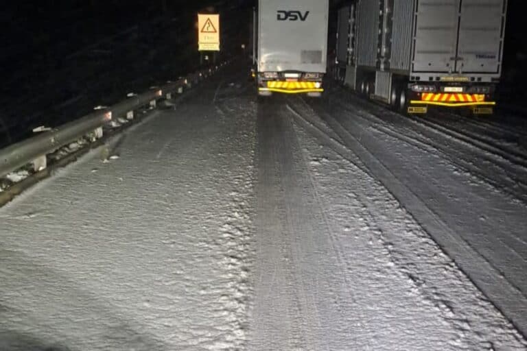 Heavy snowfall closes Eastern Cape mountain passes | The Citizen