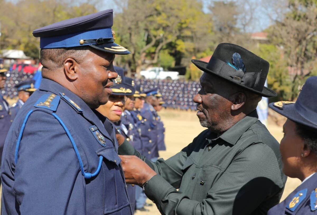Bye bye Bheki: Police Minister thanks South Africans on last day in ...