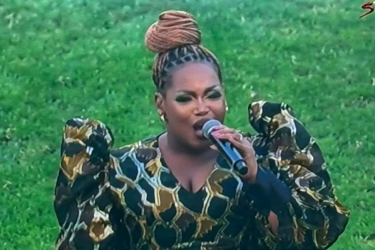 Ntokozo Mbambo mesmerises Springbok fans with national anthem