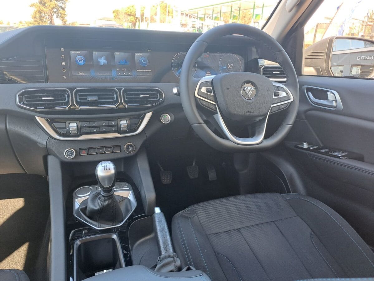 WATCH: Foton Tunland G7 takes aim at bakkies’ big boys [video] | The ...