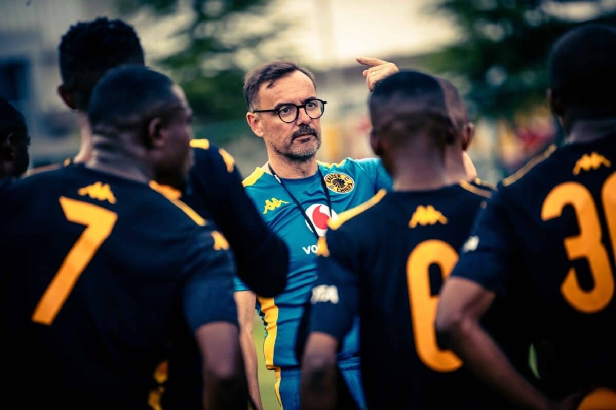 Kaizer Chiefs confirm coach's departure