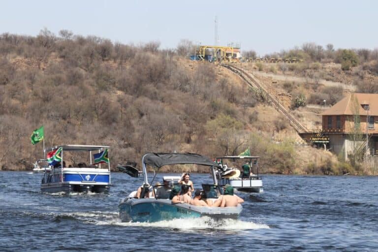 Vaal River reopens after 398 hectares of invasive species removed | The ...