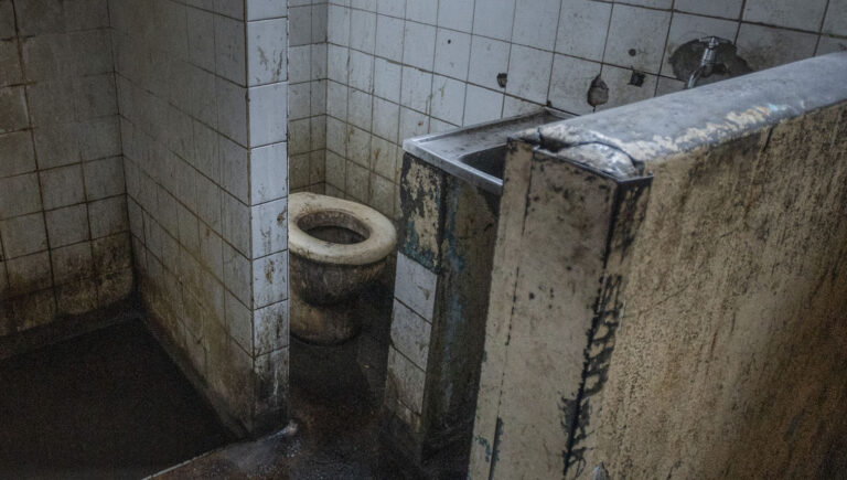 PICTURES: Inside Pollsmoor Prison | The Citizen