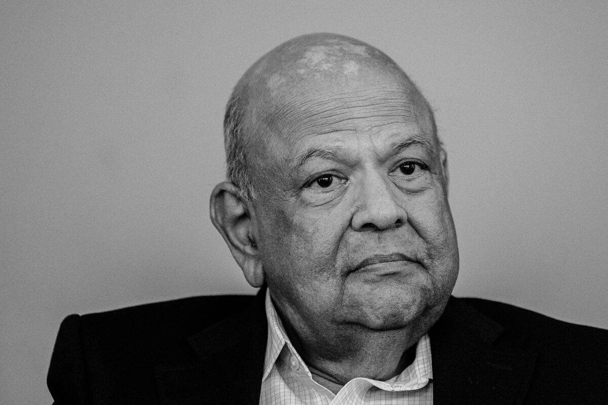 PICTURES: Photographer shares tribute to Pravin Gordhan | The Citizen