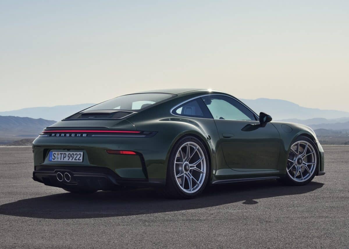 'Perfected' 992.2 Porsche 911 GT3 revealed and priced
