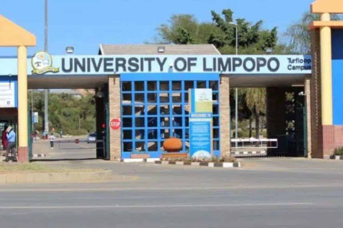 Exams resume at University of Limpopo’s campus after water woes | The ...