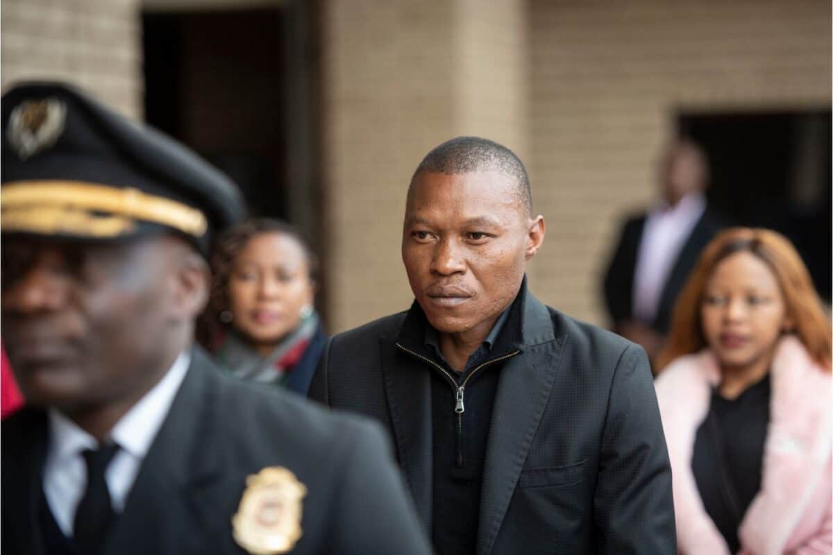 Why was Gwamanda allowed to serve as Joburg mayor in the first place?