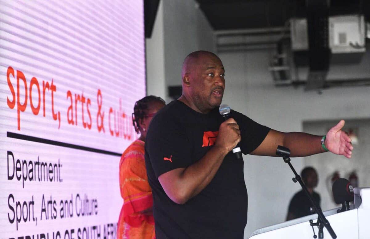 Top 10 stories of the day: Lawrence's family reveals past attempts ...
